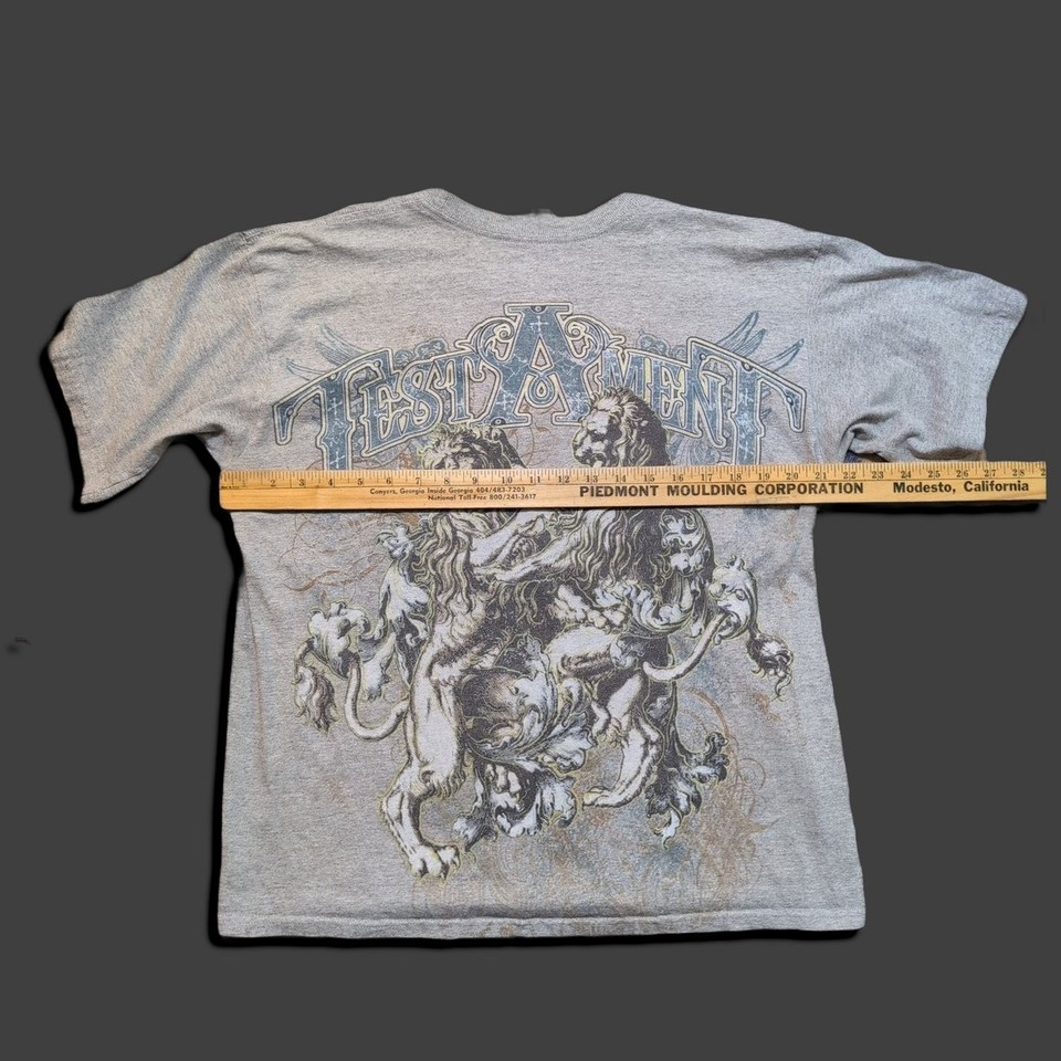 Vintage Y2K Large Graphic T-Shirt with Glitter Lion Design | eBay UK