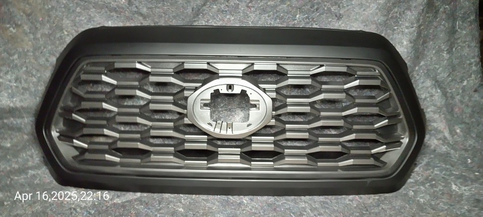 16-23 Toyota Tacoma SR5 CAPA Certified Complete Grille Assembly ...