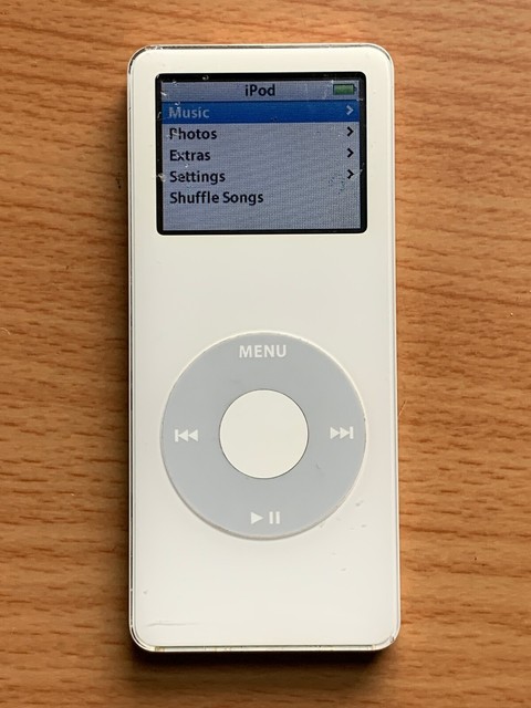 Apple iPod Nano Original 2GB Music Player (A1137) | eBay