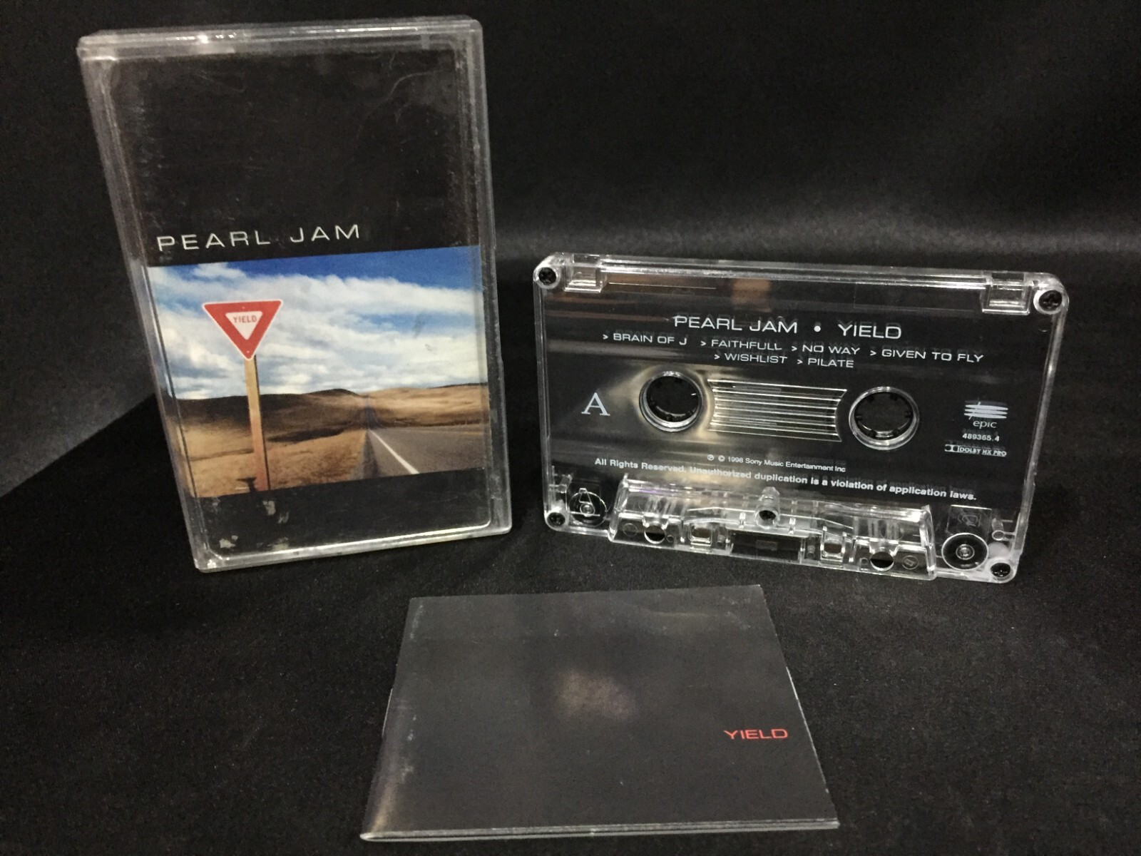 Pearl Jam Yield Wallpaper