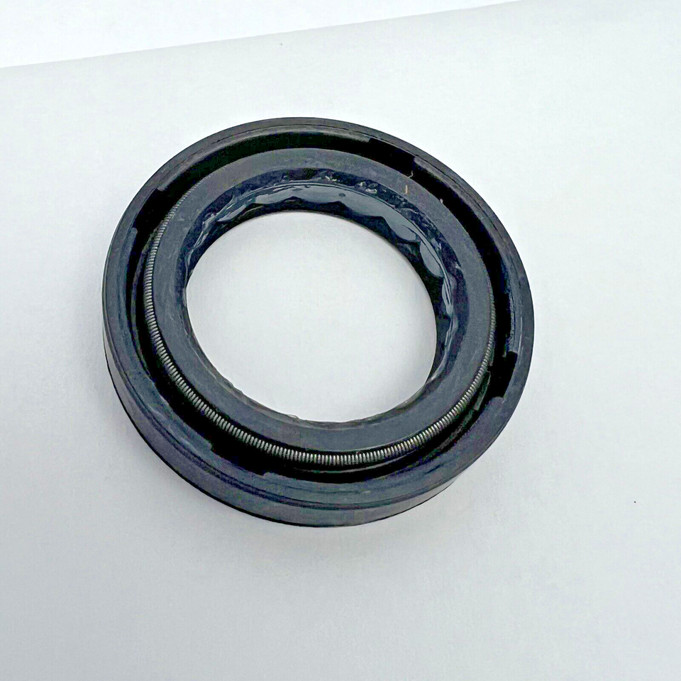 LOT OF 2 SHAFT OIL SEAL 5000604 | eBay