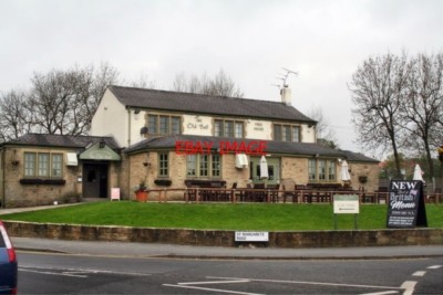 PHOTO PUB 2011 HORSFORTH THE 'OLD BALL' ADJACENT TO THE GROUND OF ...