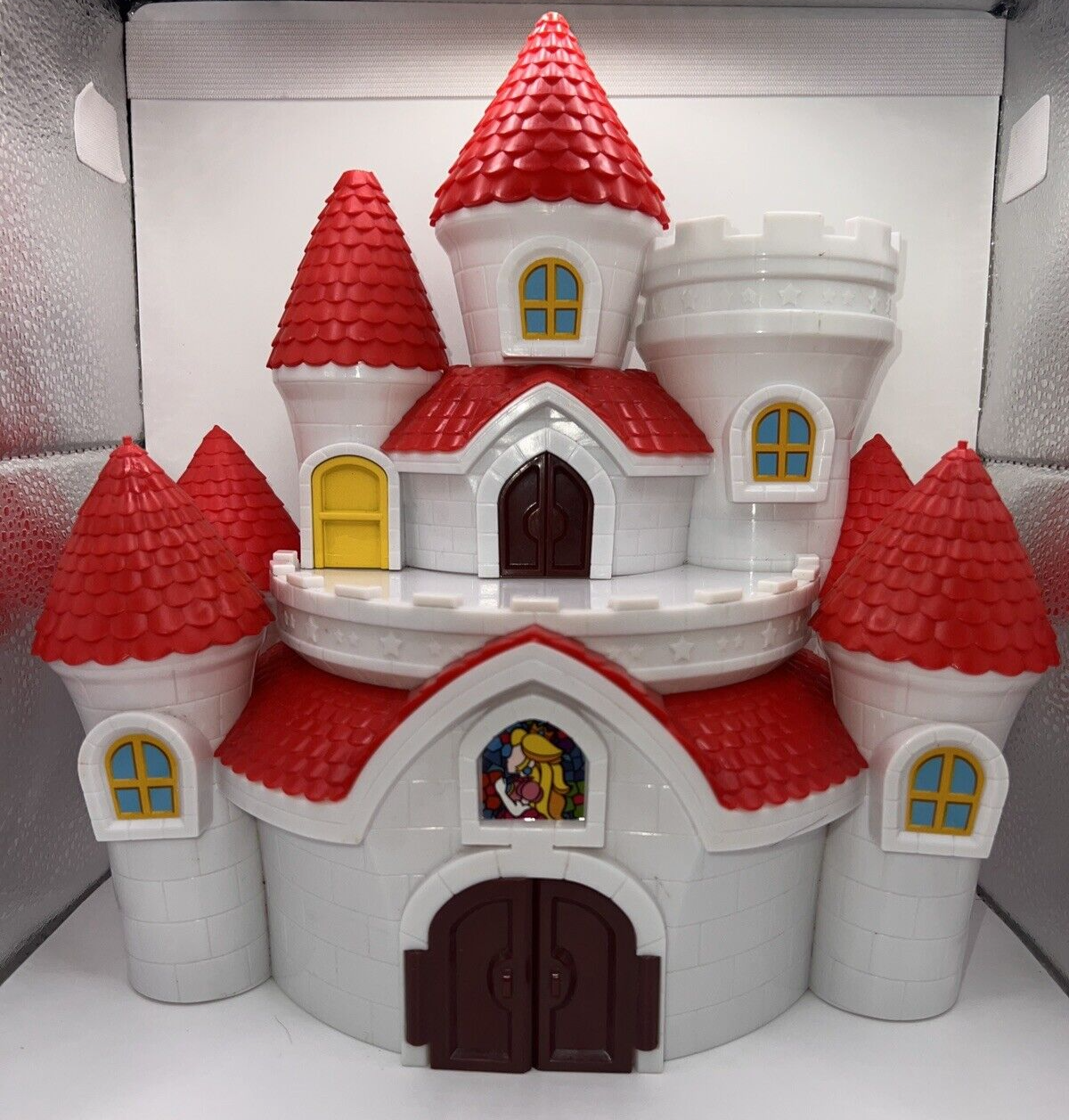 2017 World of Nintendo Deluxe Princess Peach Castle Playset Castle Only ...