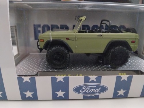 M2 MACHINES 2024 AUTO THENTICS 1976 FORD BRONCO R85 24-19 GREEN 1/8250 ...
