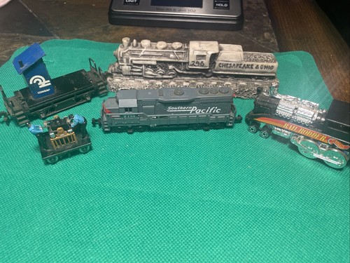 Lot of 5 Railroad Train Collectibles Conrail Hot Wheels HO, N Scale ...