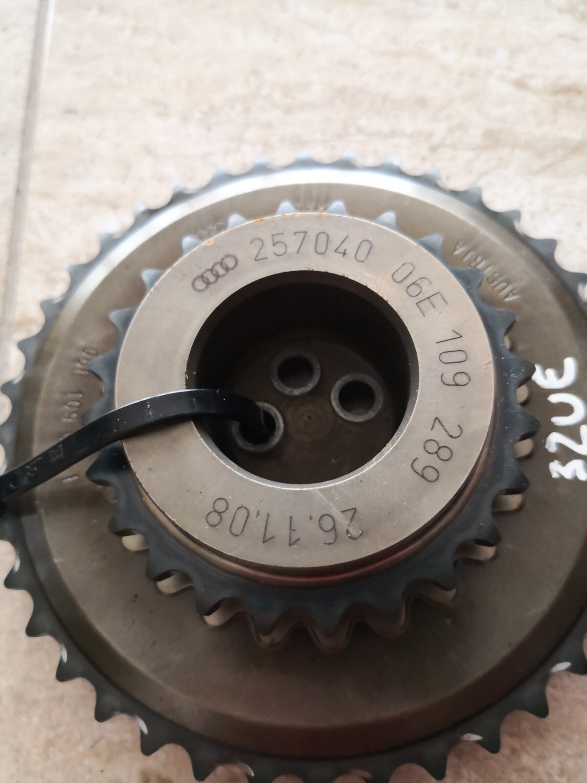 Audi A6 2009/Intermediate Distribution Wheel/06E109077E/257040 06E 109 ...