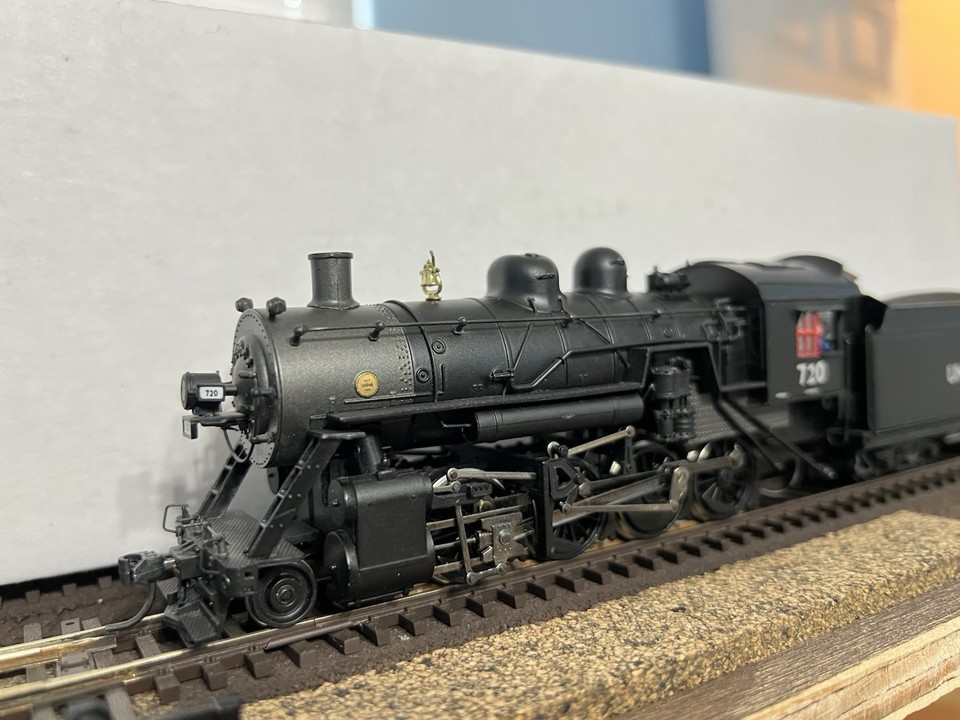 Bachmann Spectrum Union Pacific HO-Scale 2-8-0 Steam Engine with DCC | eBay