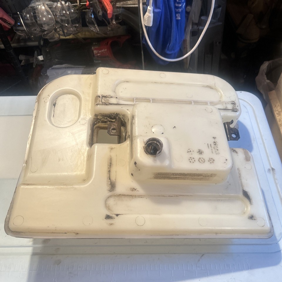 SEARS CRAFTSMAN HUSQVARNA POULAN MOWER FUEL TANK 179022 / 532179022 ...