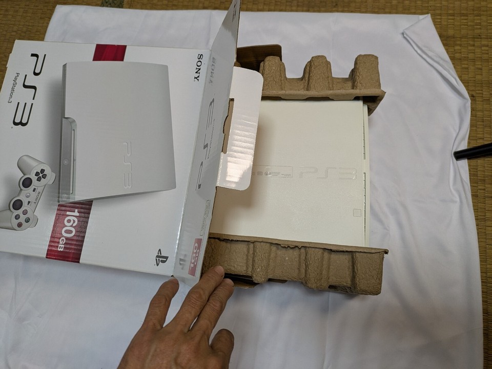 PlayStation 3 PS3 CECH-3000A Classic White Console 160GB Gaming Machine ...