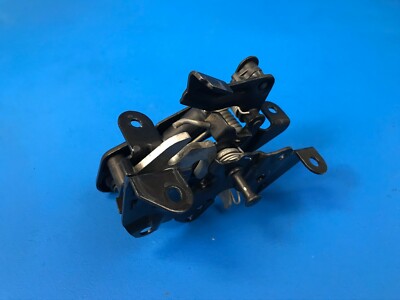 09-17 BMW F01 F06 F07 F10 535I 550I 650I 750I RIGHT PASSENGER HOOD LOCK ...