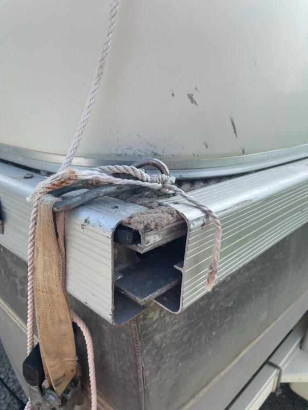 Pontoon / Tritoon 90 Degree Deck Corner Covers 99611 | eBay