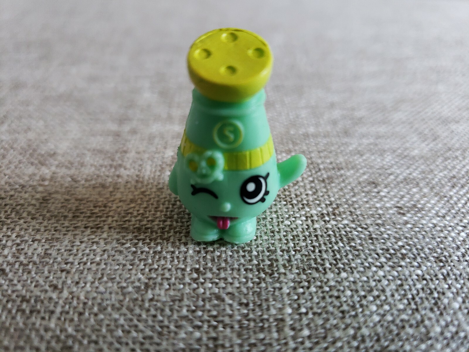 Shopkins season 1 Sally Shakes 1-027 New out of box RARE | eBay