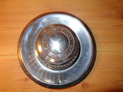 Chevrolet Motor Division Wheel Hub Cap Chevy GMC Jimmy Blazer C10 C20 ...