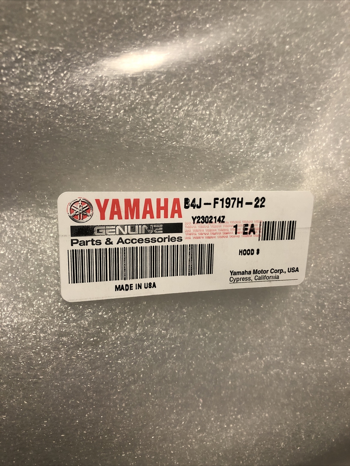 B4j-f197h-22-00 Hood/White/BWS1 Genuine Yamaha Brand New In Package ...