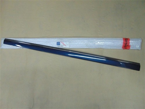Brand New Front Left Door Protective Strip Genuine Mercedes W211 ...
