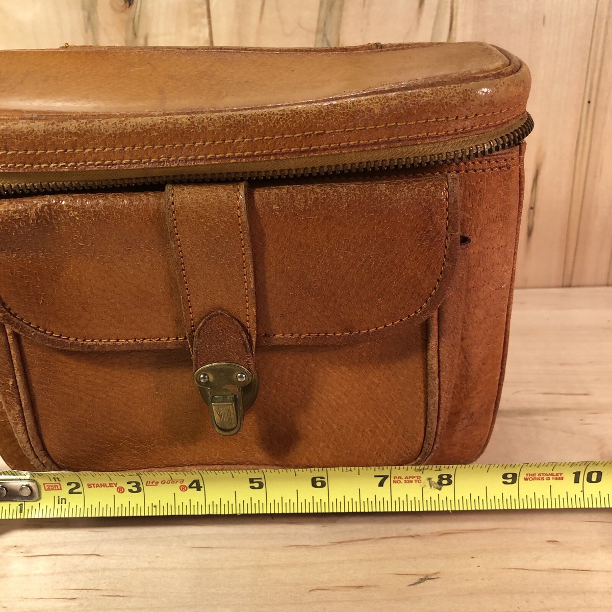 Vintage Craftsman Genuine Pigskin Camera Bag Made in Japan Vintage Craftsman Genuine Pigskin Camera Bag Made in Japan