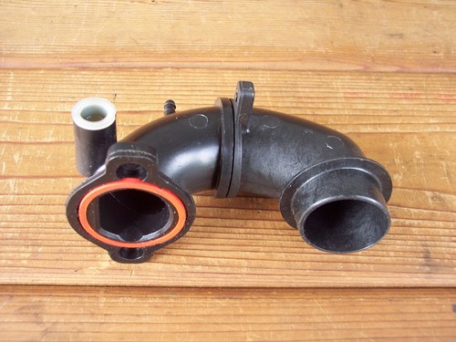 Briggs & Stratton 797901 ELBOW-INTAKE 10.5HP INTEK 21R707 TROY-BILT ...