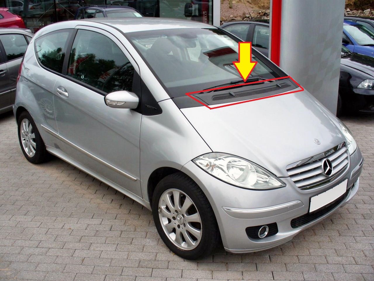 NEW GENUINE MERCEDES BENZ MB A CLASS W169 FRONT WINDSHIELD AIR INLET ...