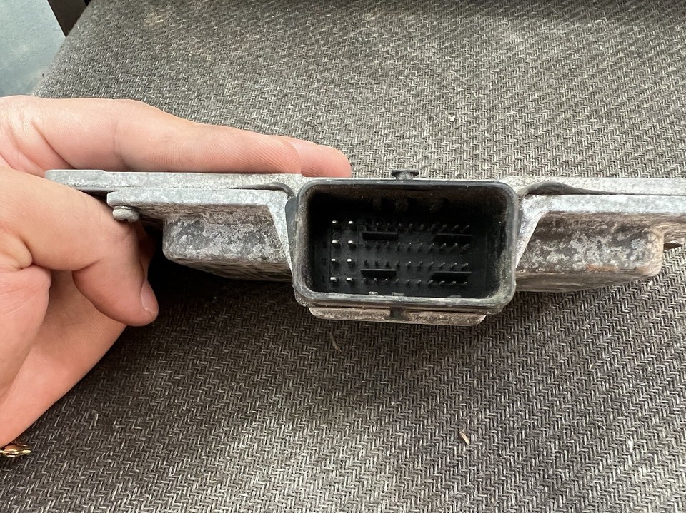 2010-2011 Nissan Altima Transmission Control Unit Module Tcu Tcm ...