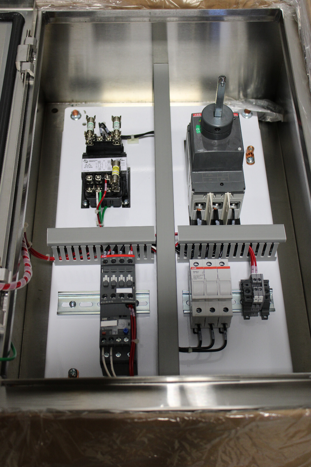 GOULDS MCC 100MC1H5A0 1X1.25-6-2P-PM PUMP NEW WITH NEW SS CONTROL PANEL ...