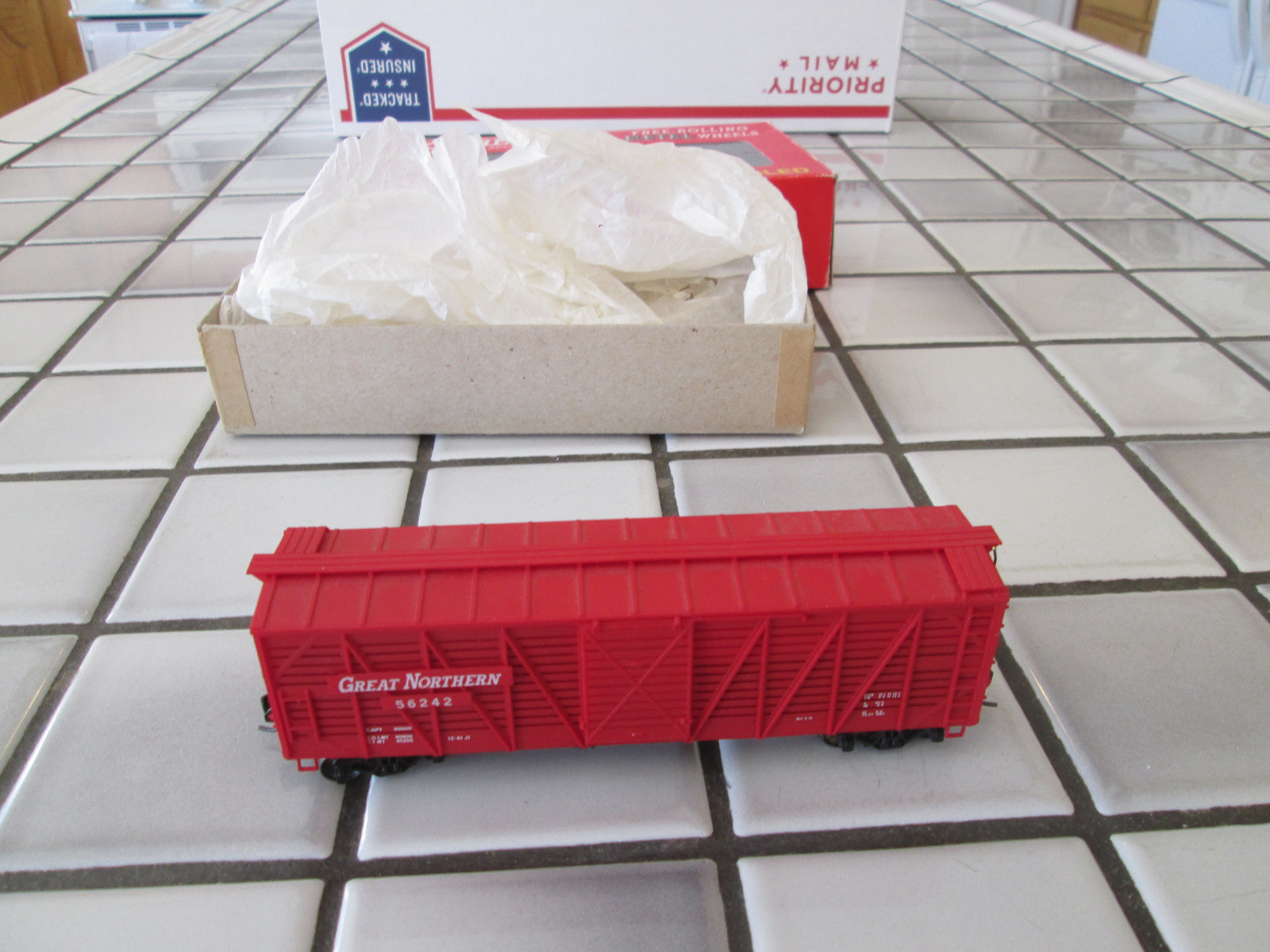 accurail GREAT NORTHERN 40 foot stock car HO scale | eBay