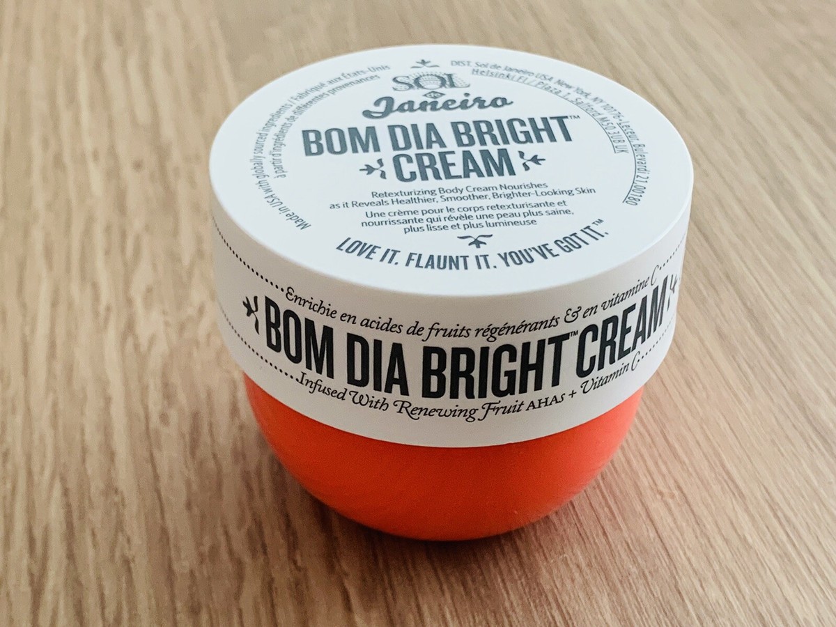 Dia Sol Sol De Janeiro Bom Dia Bright Clarifying AHA BHA Body Wash 13