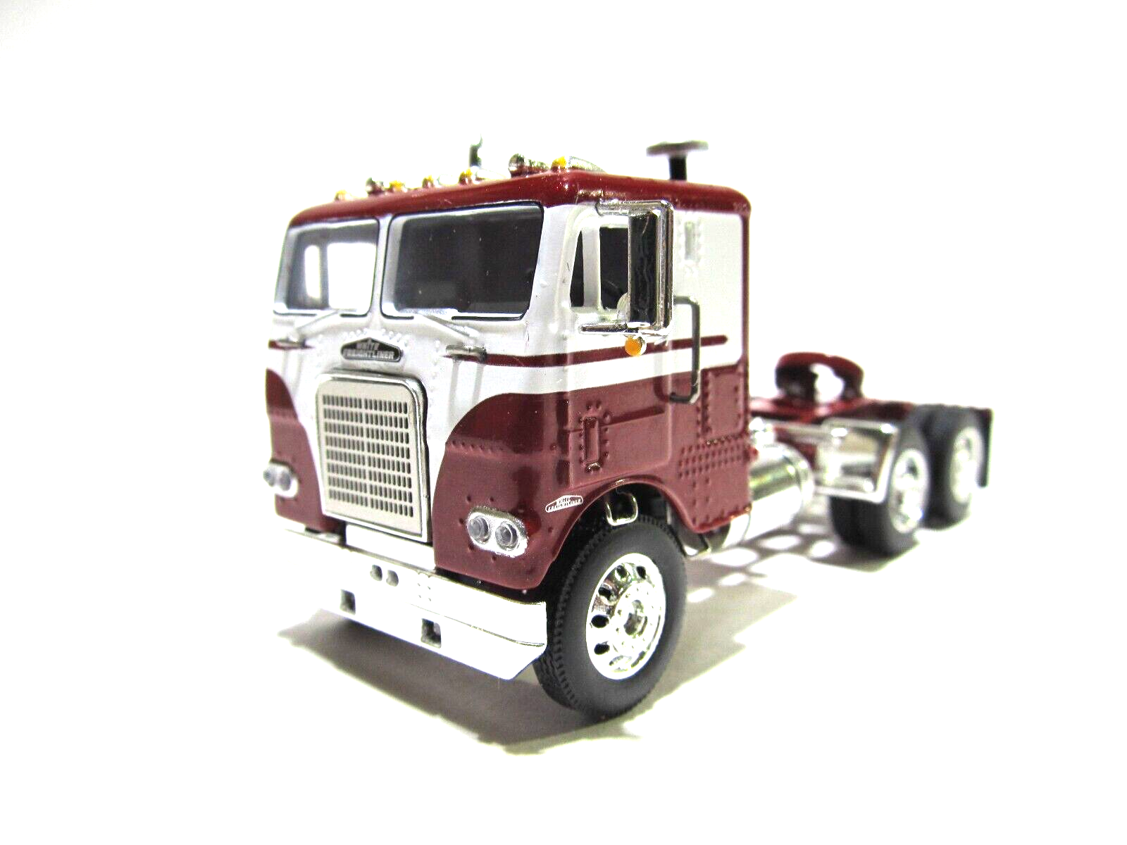 DCP FIRST GEAR 1/64 SCALE FREIGHTLINER CABOVER, WHITE & MAROON, MAROON ...