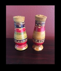 VINTAGE MEXICO WOODEN SALT & PEPPER SHAKERS AZTEC DESIGN HANDMADE ...
