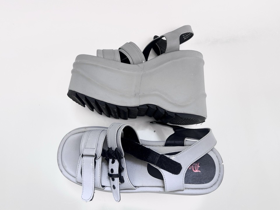 Demonia Wave-13 Sandals Womens 12 Gray Reflective 6" Platform Goth Bat ...