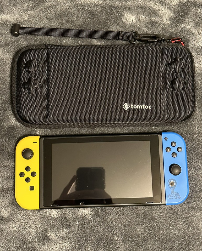 Nintendo Switch Fortnite Wildcat Console Bundle - Yellow/Blue With ...