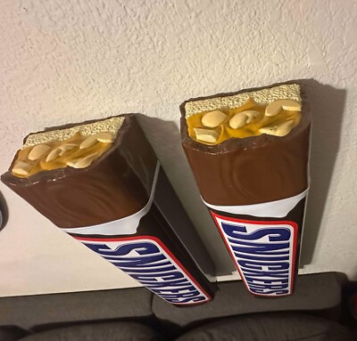Snickers Candy Bar 3D Plastic Wall Hanging Store Display RARE Free Ship ...