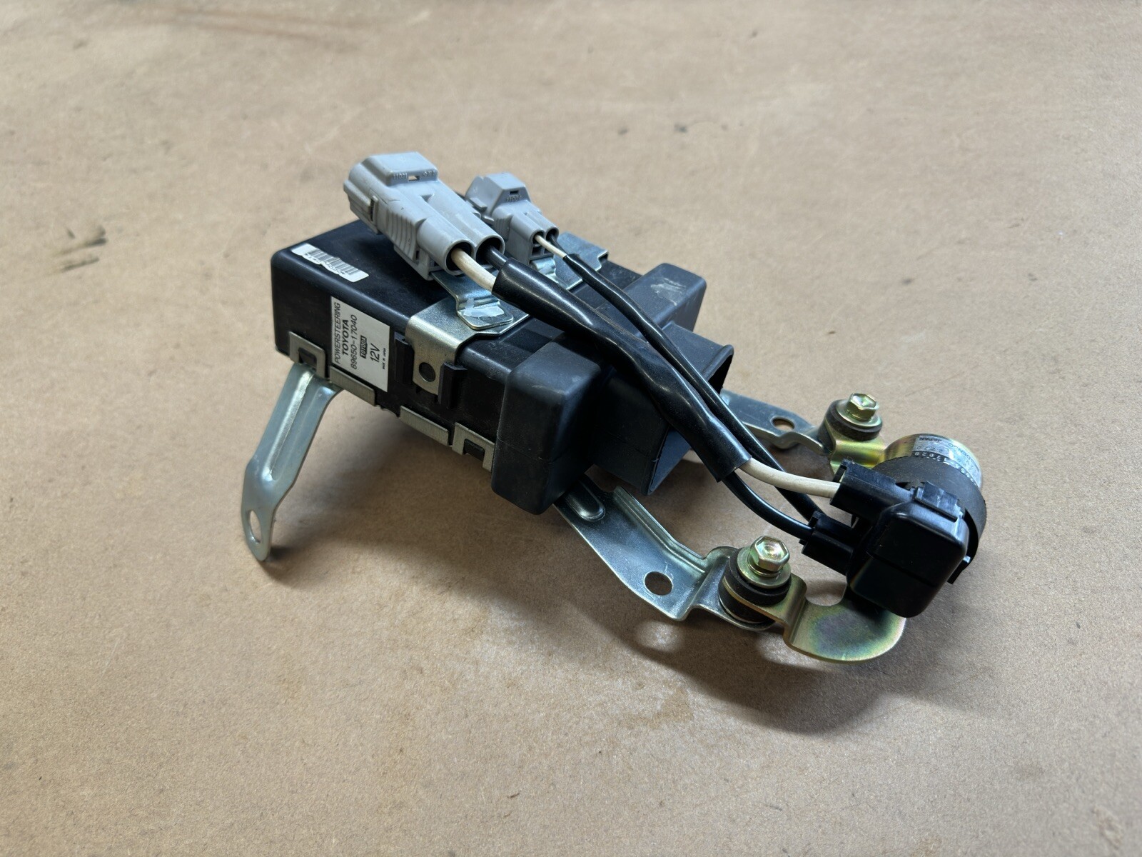 1993 -1995 Toyota MR2 Power-Steering Relay PS Power Steering Computer ...