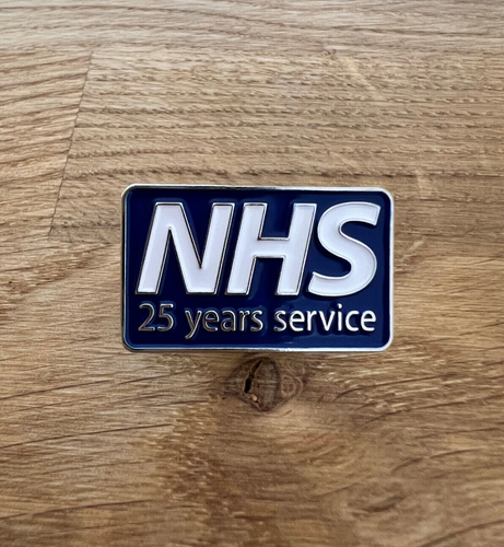 NHS Pin Badge - Nurse - Doctor - Student - 25 years Service | eBay