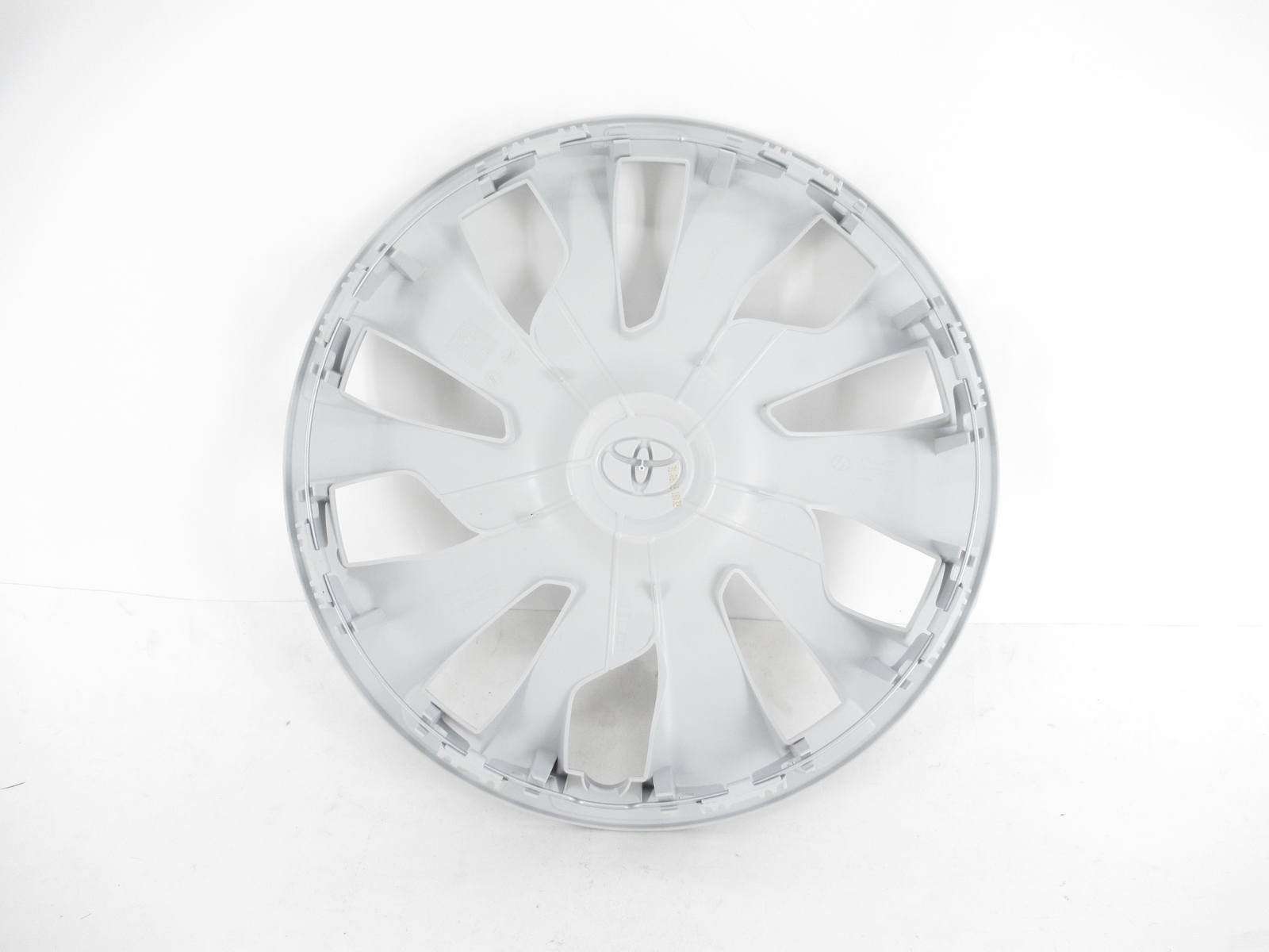 Genuine OEM Toyota 42602-0D300 15" Wheel Cover Hub Cap 2015-2018 Toyota ...