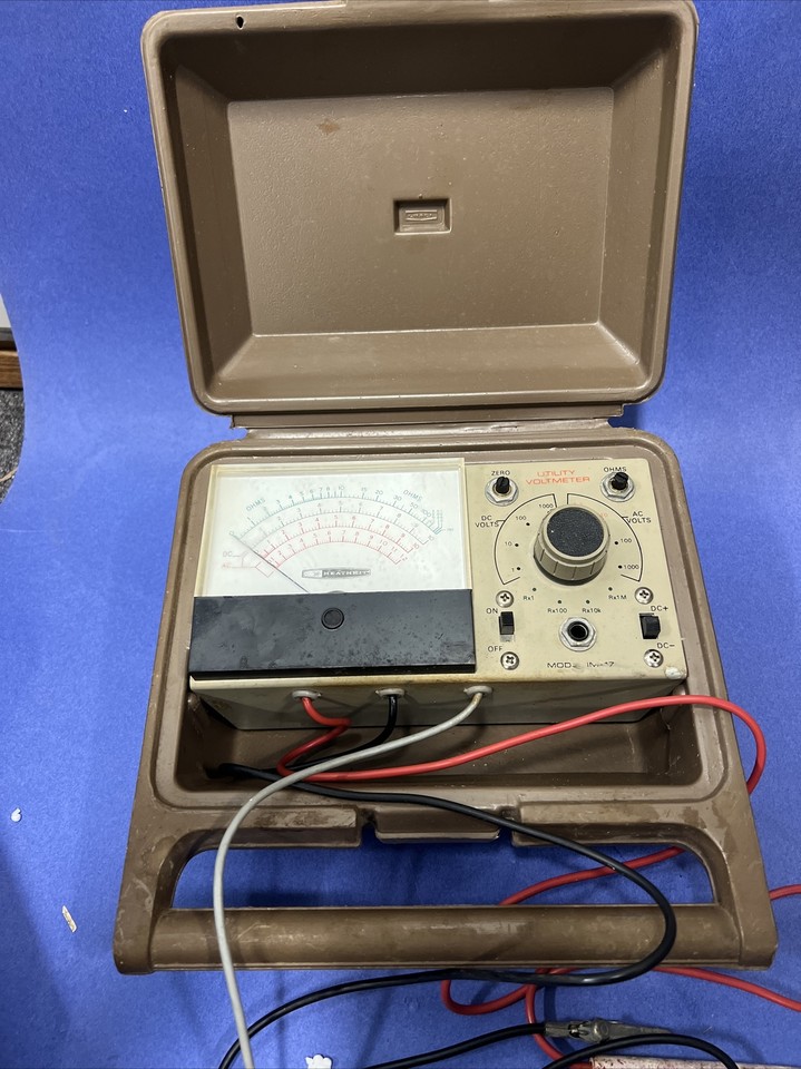 Heathkit Utility Solid State Voltmeter Model IM-17 in Hard Case ...