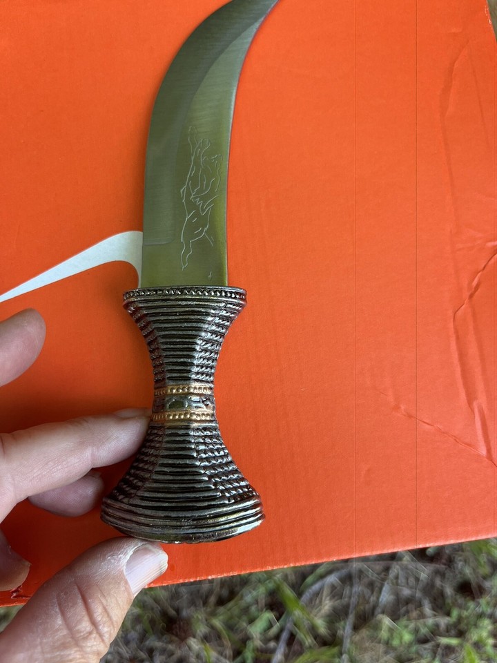 Omani Khanjar Replica Dagger - Middle Eastern Knife Silver-Tone ...