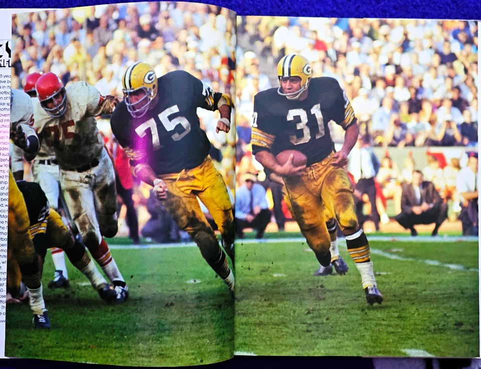 SEAGRAM'S "25 YEARS THE NFL SINCE 1960" BY THE NFL 1986 | eBay