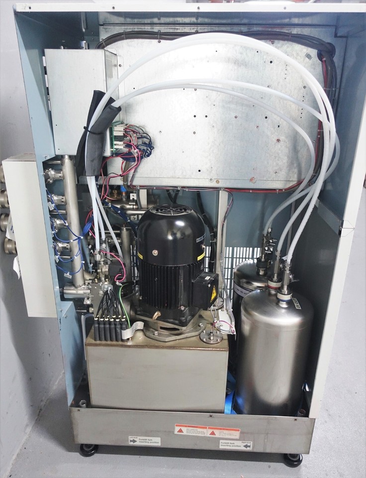 SMC INR-498-011C THERMO CHILLER INR SERIES HEAT EXCHANGER 10kA *POWERS ...