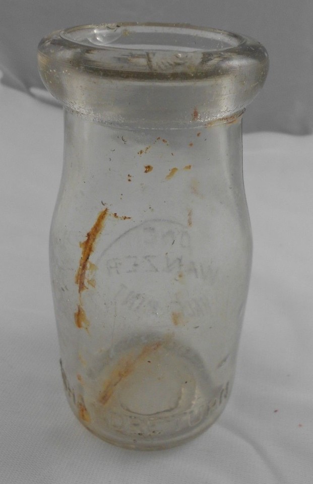 Vtg Wanzer Dairy Chicago Milk Bottle Half Pint IL ILL Illinois early ...