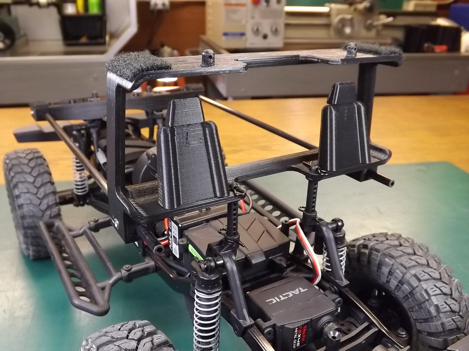 RCDM Body Mount Truss For The Axial Jeep "Mighty" FC Crawler Body SCX10 ...