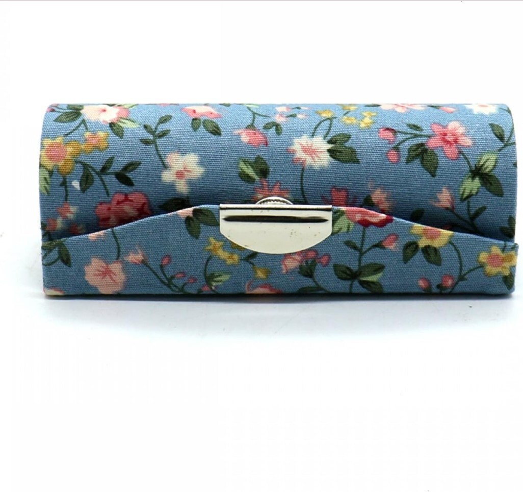 4 Pcs Ladies Floral Lipstick Case Holder with Mirror, Cosmetic Storage ...