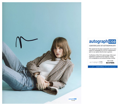 Maya Hawke Signed Autographed ASTEROID CITY 8x10 Photo EXACT Proof ACOA ...