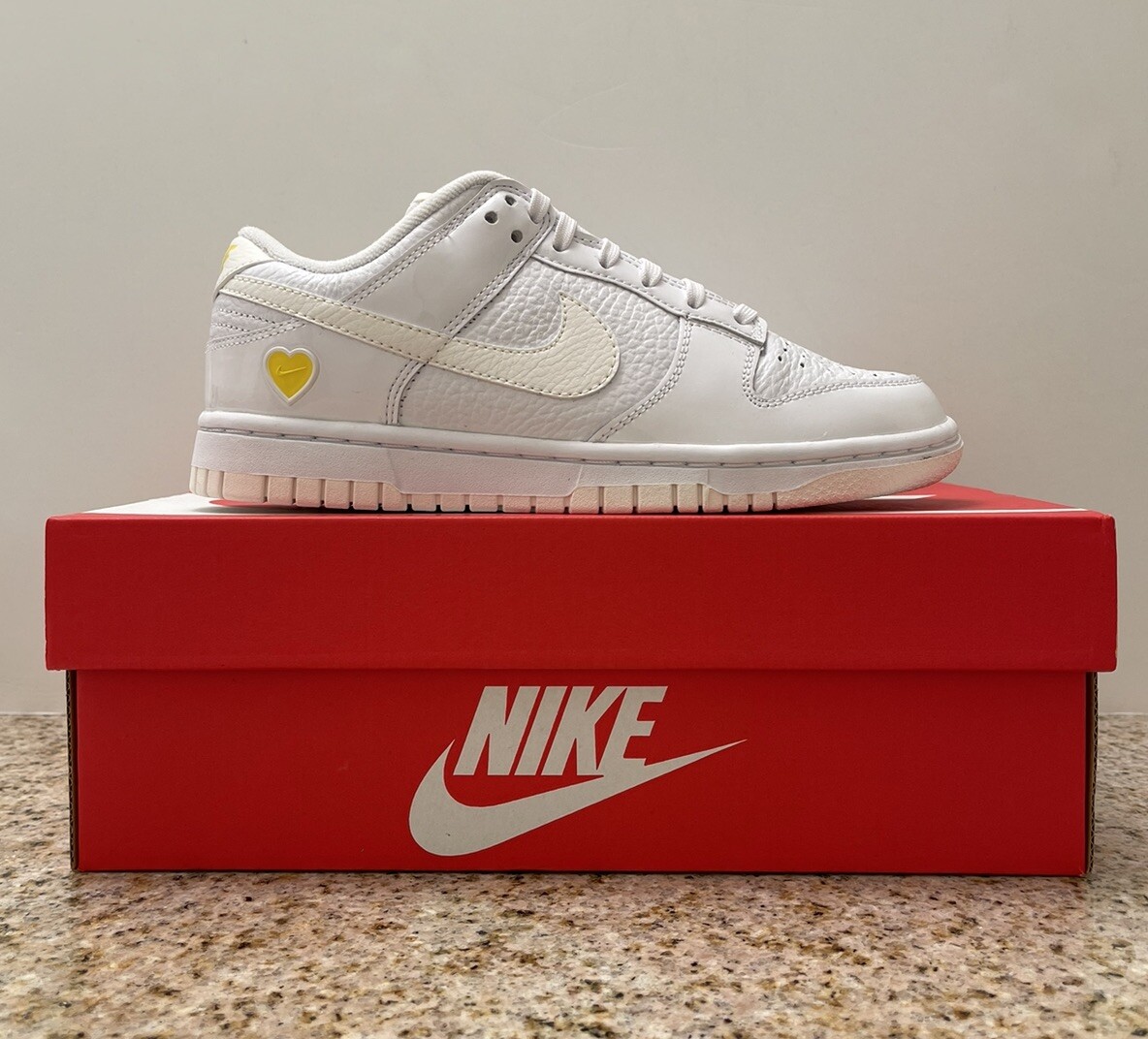 Nike Dunk Low ~Valentine's Day Yellow Heart (FD0803-100) 2023 5.5W/4M ...