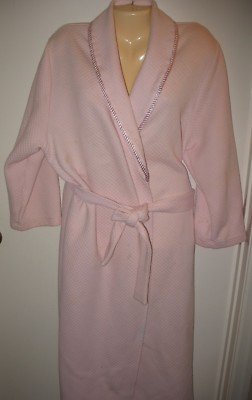 CHARTER CLUB INTIMATES - PINK - SIZE MEDIUM POLY / COTTON LONG WRAP ...