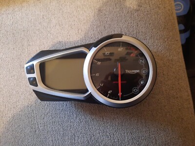 2012-2016 TRIUMPH STREET TRIPLE 675 R Clocks/ Speedo 9,869mls ...