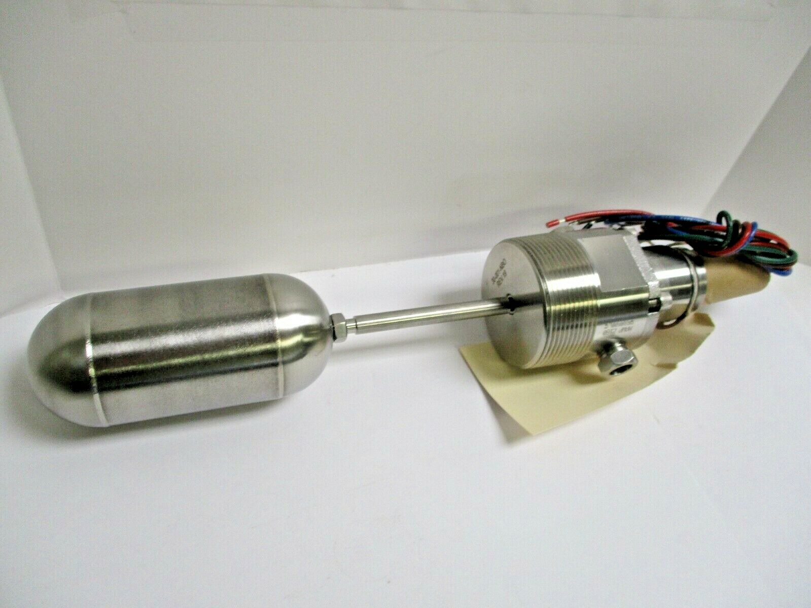 K-DYNE, L80-3V3SD0N6H, 2" NPT ELECTRIC LEVEL SWITCH WITH SS DISPLACER ...