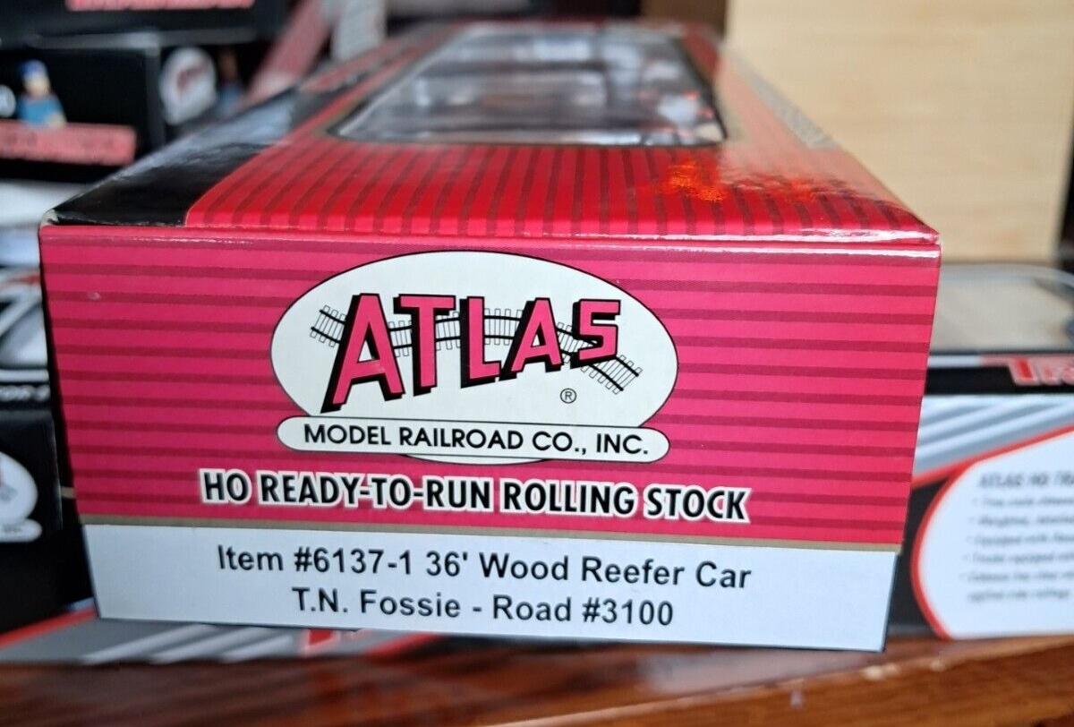 Atlas H0 36ft Wood Reefer #6137-1 T.N.Fossie Road #3100 NIB -excellent ...