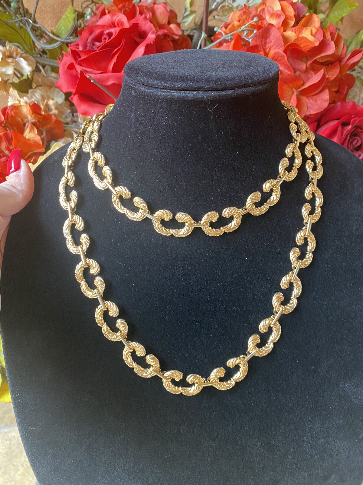 Vintage Christian Dior Gold Plated Station Necklace - Gem