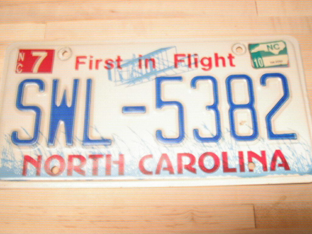 North Carolina NC First in Flight license plate SWL-5382 original ...