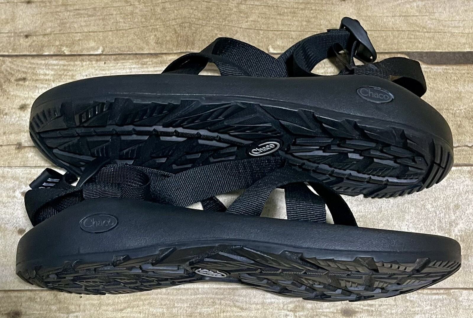 *NWOB* CHACO Z 1 Classic Hiking Outdoor Sandals Black Straps Open Toe ...